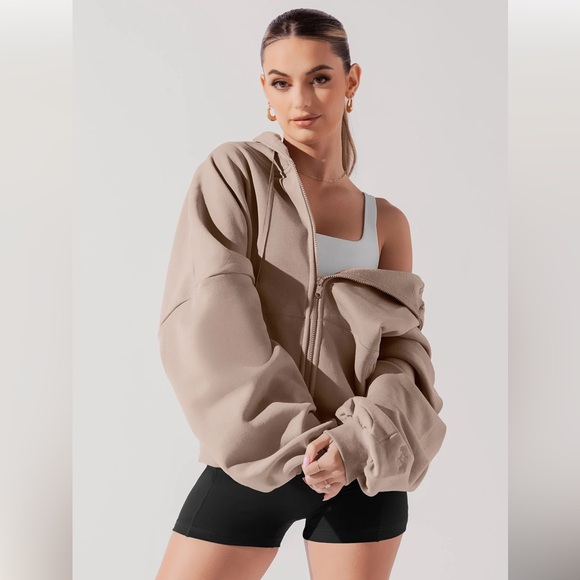 POPFLEX | Sweaters | Popflex Taupe Zip Cloud Hoodie | Poshmark